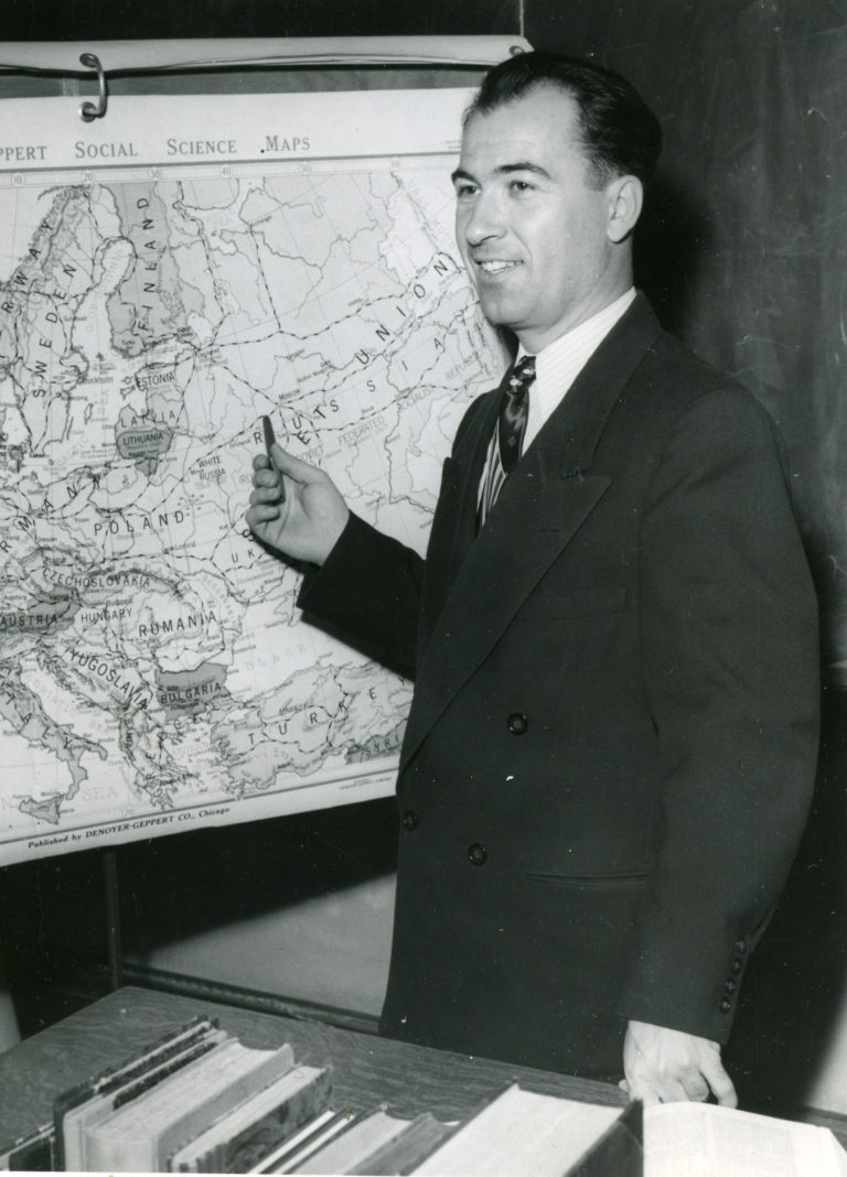 Biography – Senator Paul Yuzyk. Official website